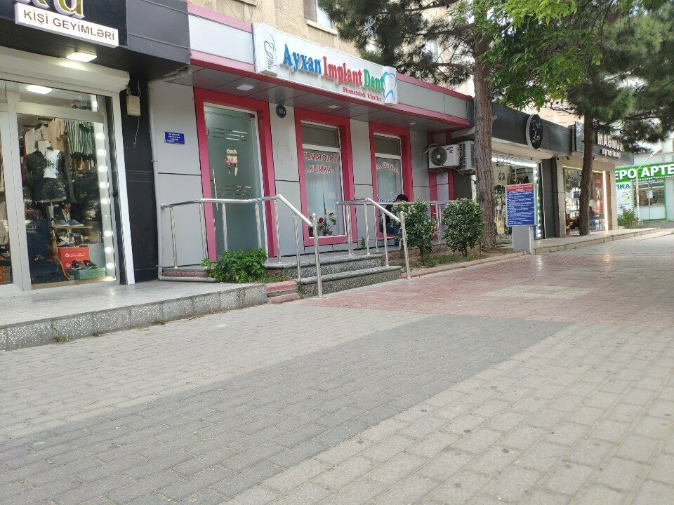 Özel ağız ve diş sağlığı klinikleri ve muayenehaneleri Ayxan İmplant Dent, Bakü, foto