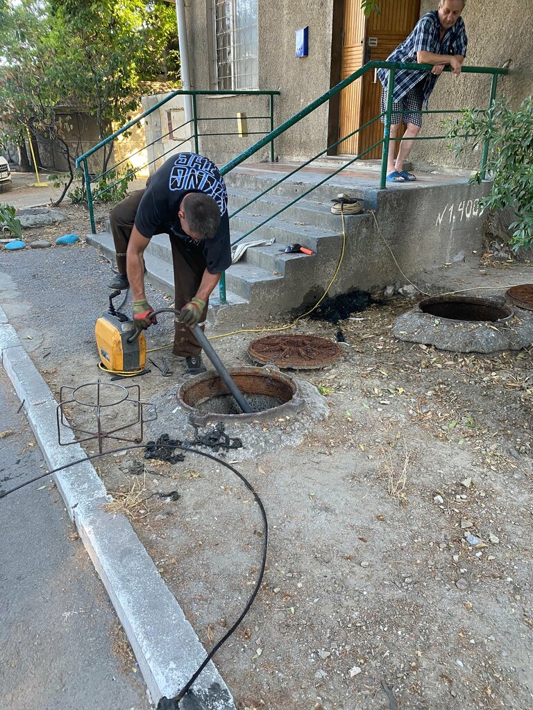 Konut servisleri kuruluşları Mup Reo-2 g. Yalta, Yalta, foto