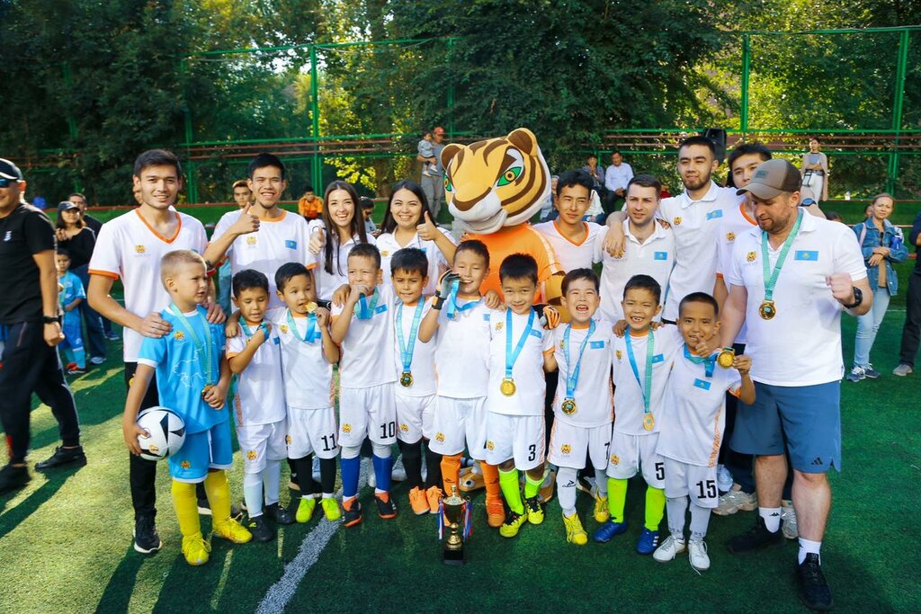 Spor kulüpleri Tiger Kids, Almatı, foto