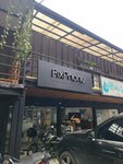 Fixphone (Antioquia, Municipio de Medellín, El Poblado, Carrera 48, 7-274), alışveriş merkezleri