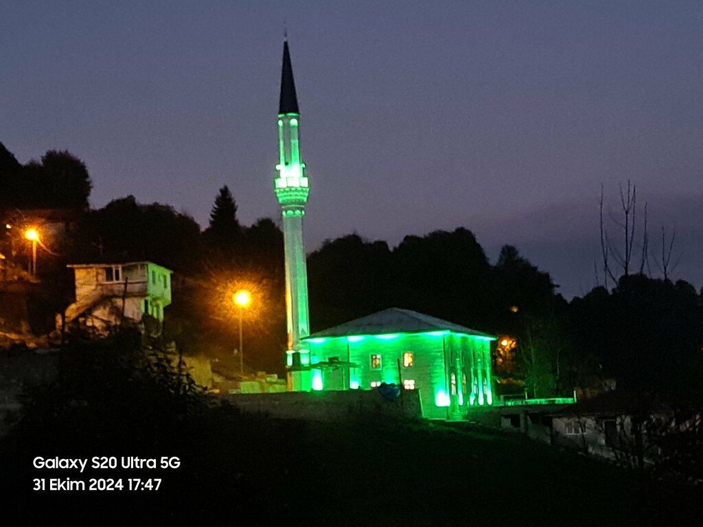 Cami Yemişlik Köyü Mrk Cami, Rize, foto