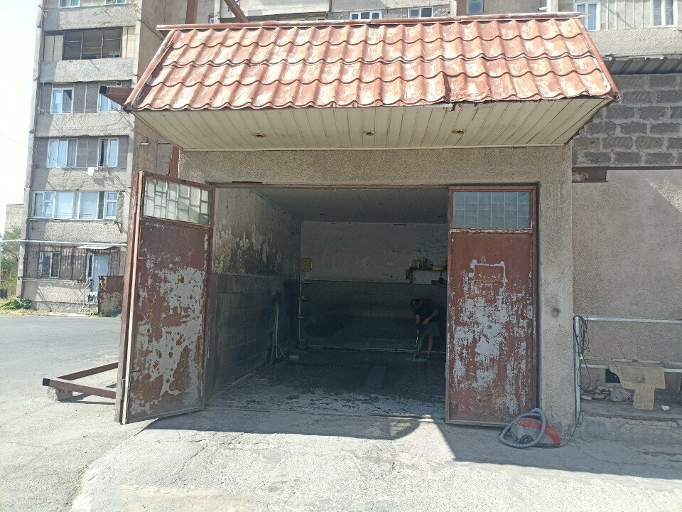 Oto yıkama Carwash, Erivan, foto