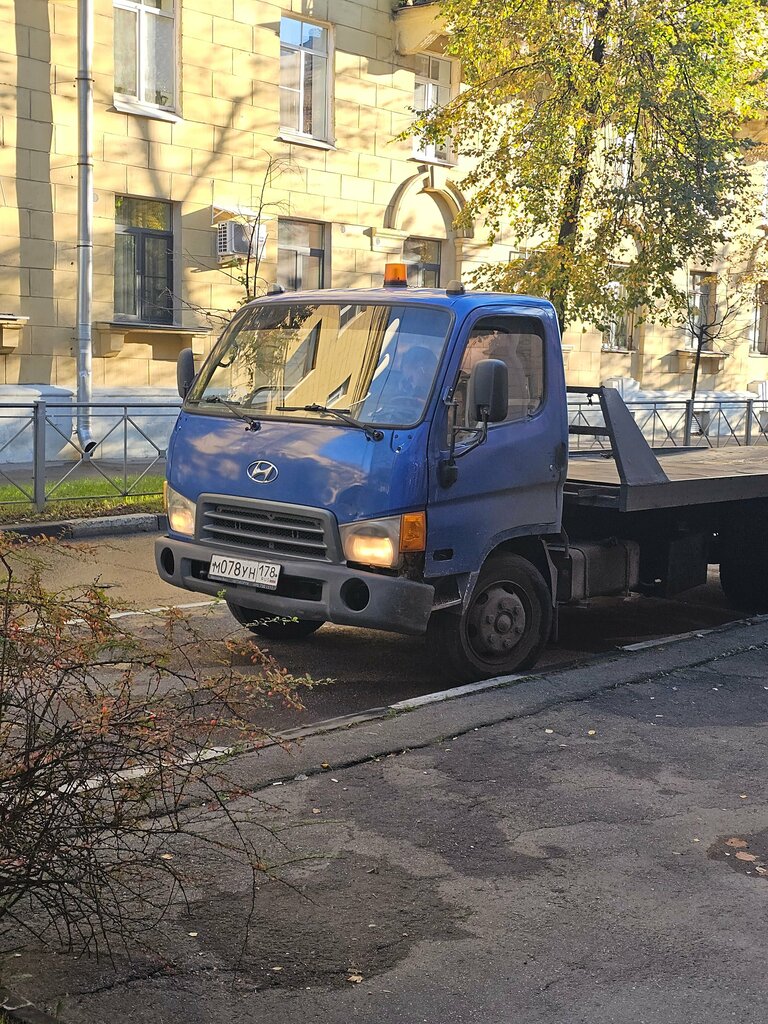 Trafik polisi Комитет по транспорту Санкт-Петербурга, Saint‑Petersburg, foto