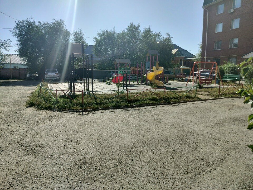 Oyun alanı Playground, Kostanay, foto
