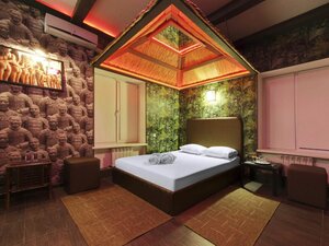 Podushkin (Silikatnaya ulitsa No:19Ас1, Mytischi), otel  Mytişçi'den