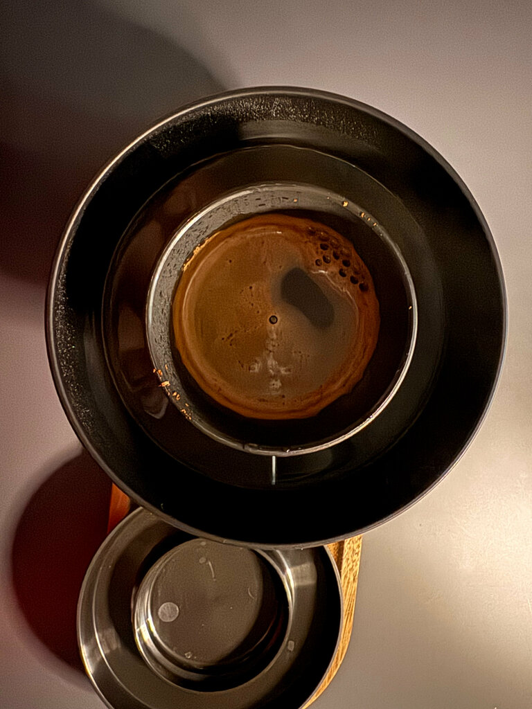 Kahve dükkanları Between Espresso & Wine Bar, Belgrad, foto