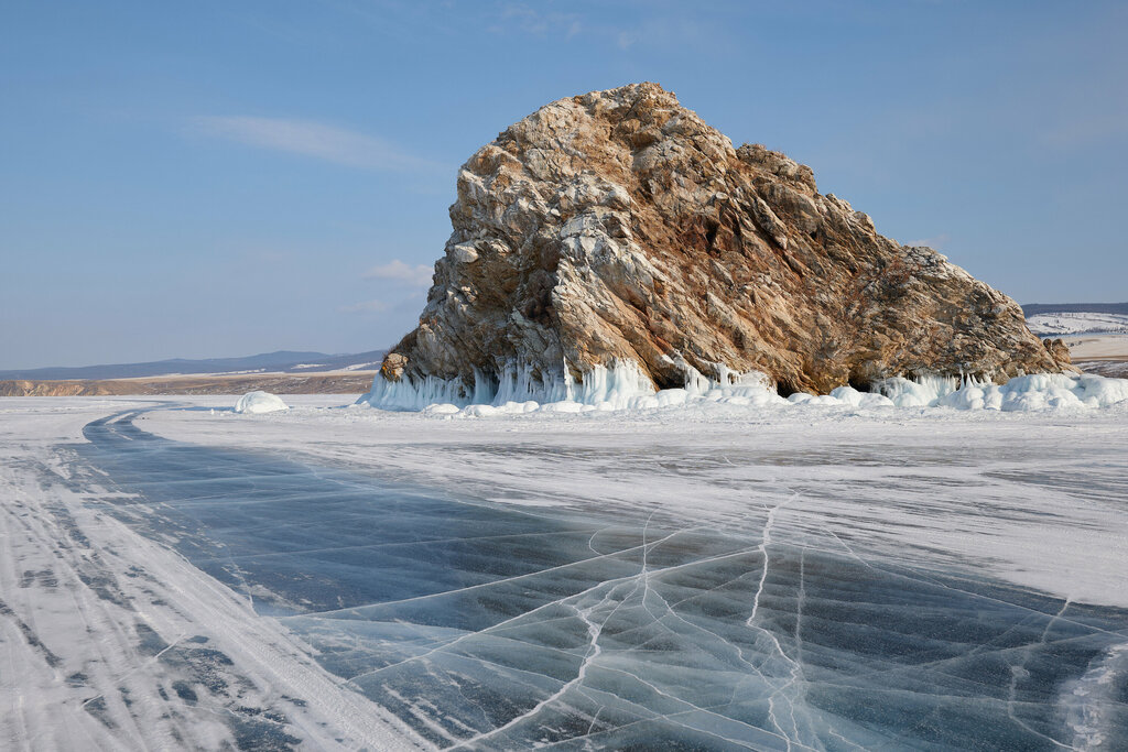 Doğa Птичий базар на острове Едор, İrkutskaya oblastı, foto