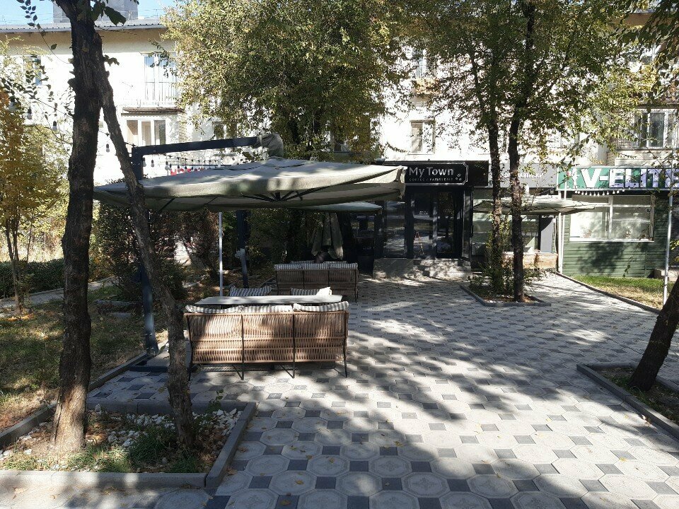 Kahve dükkanları My Town, Almatı, foto