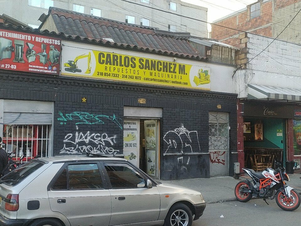 Otomobil yedek parçaları Carlos Sánchez, Bogota, foto