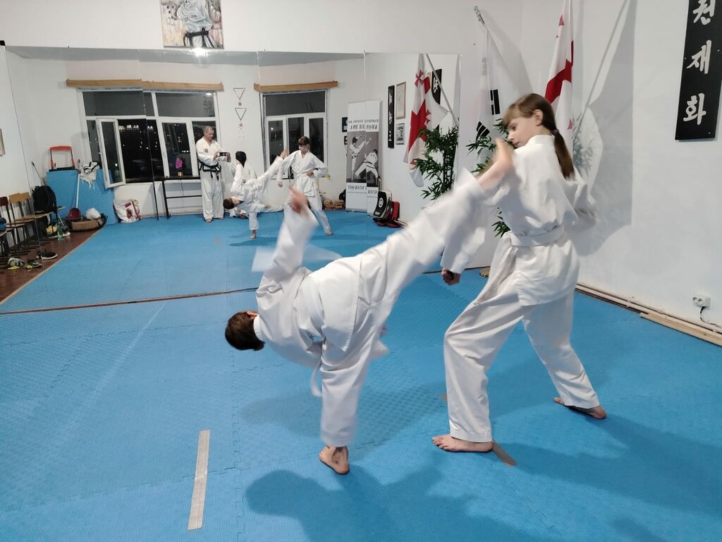 Spor okulları Traditional Taekwon-Do школа Таеквон-до Тхеквондо Теквондо, Kutaisi, foto