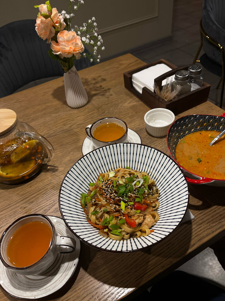 Restoran Мастер и Маргарита, İşimbay, foto