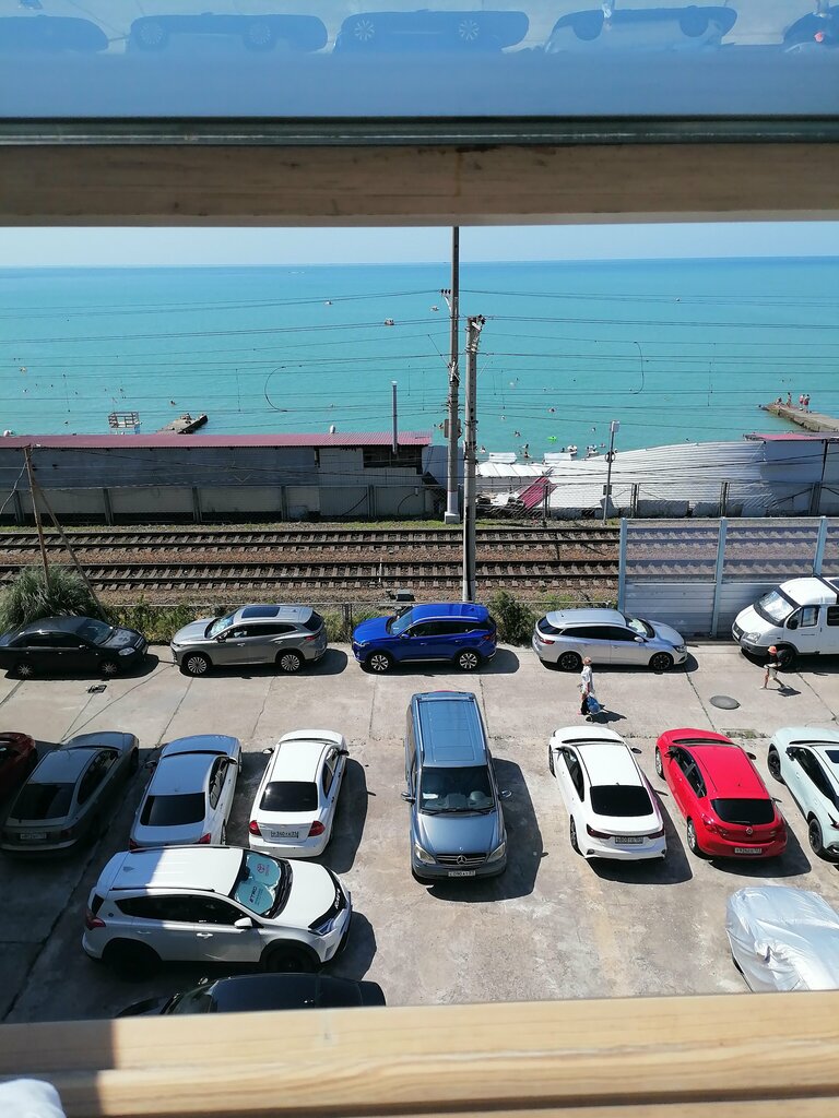 Otomobil servisi Cdi 123, Soçi, foto