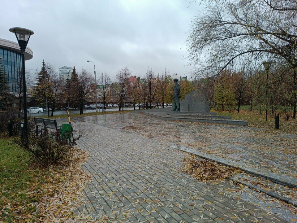 Meydan Сквер Хади Такташа, Kazan, foto