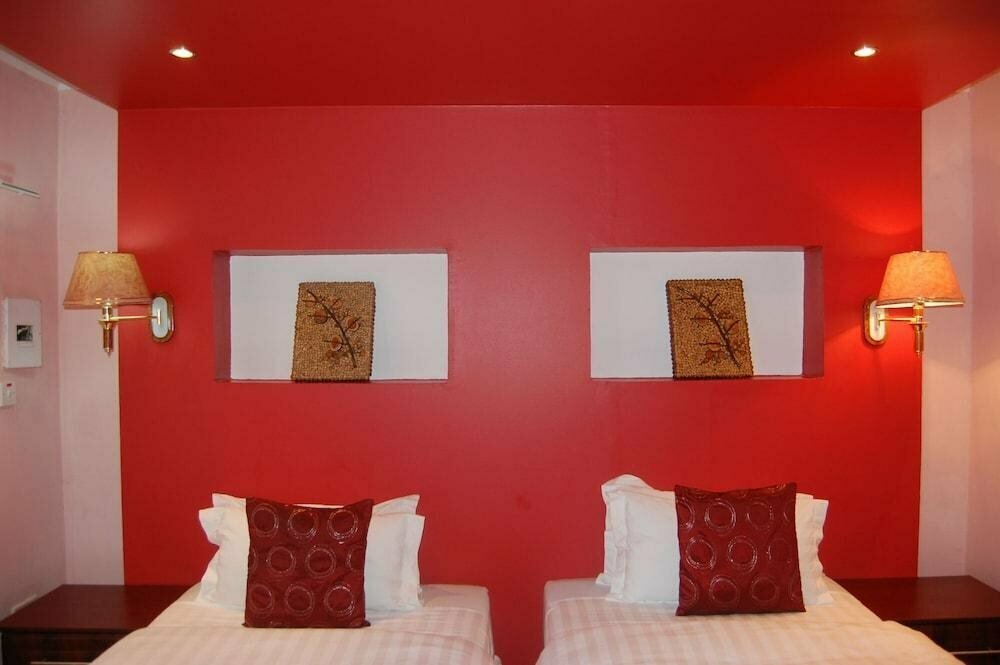 Maduo Lodge, hotel, North-West District, Maun — Yandex Maps