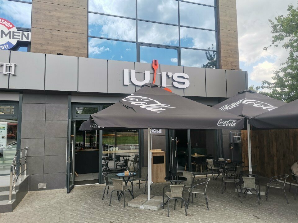 Kafe Iuli's, Kişinev, foto