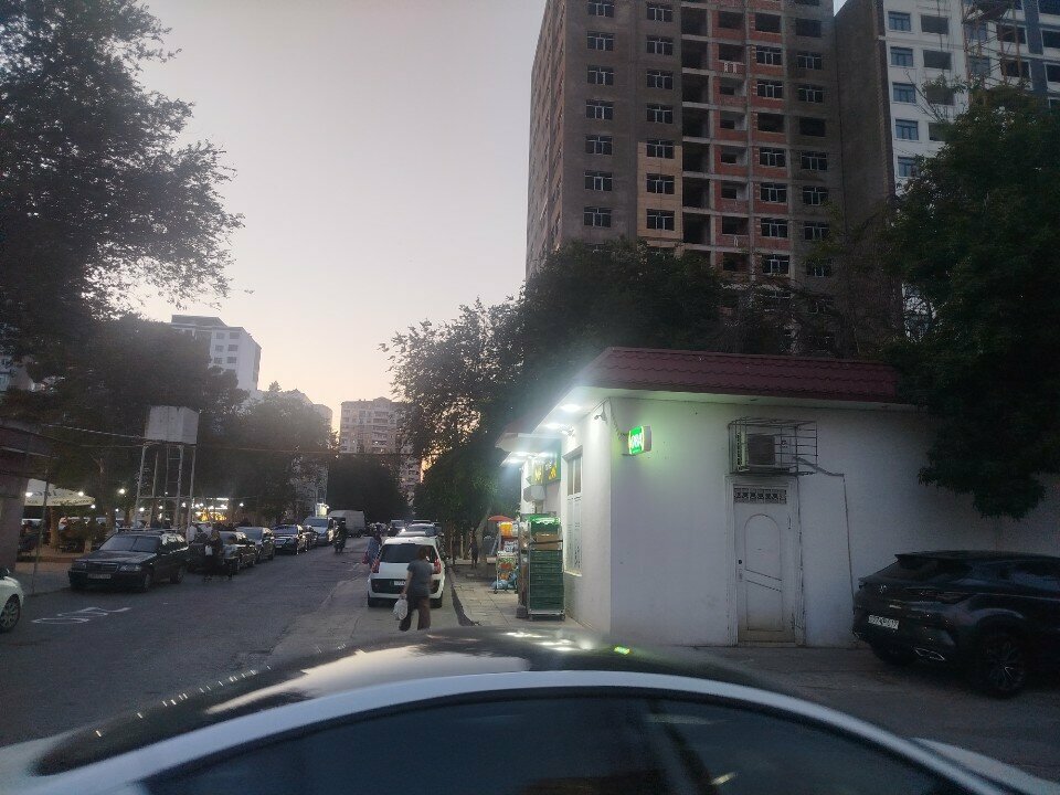 Ticari gayrimenkul alım satımı Ofis, Bakü, foto