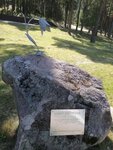 Сад камянёў (Piasčanaja vulica No:11, kvartal Čyrvony Bor), park, sokak heykeli  Braslav'dan