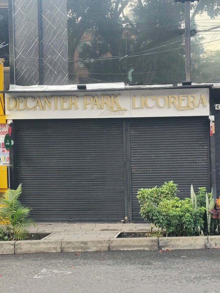 Bar Decanter Park Licorera, Medellin, foto