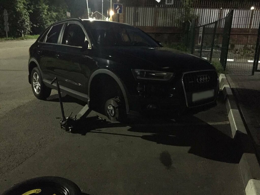 Oto lastik tamiri Автосервис, Vsevolgsk, foto