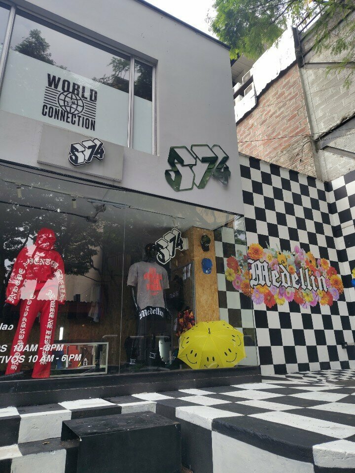 Giyim mağazası 574lab, Medellin, foto