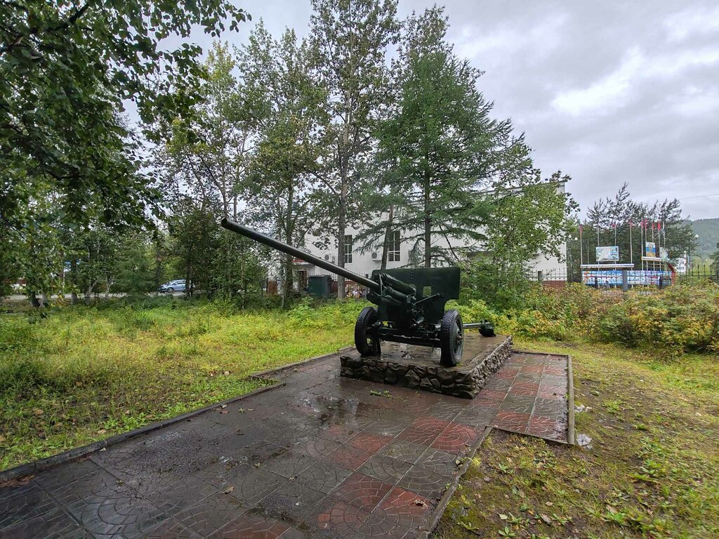 Teknoloji anıtı Артиллерийская пушка, Magadan Bölgesi, foto