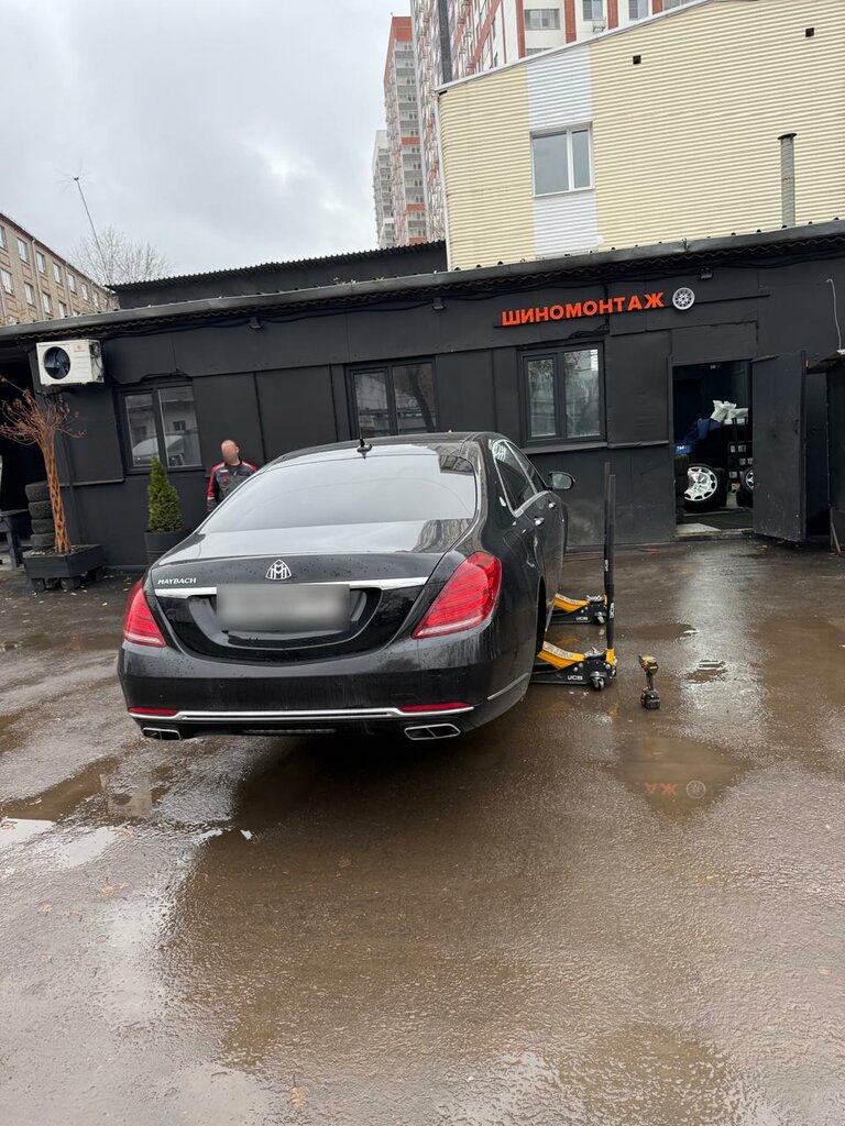 Oto lastik tamiri Шиномонтаж Сход-развал Fox, Moskova, foto