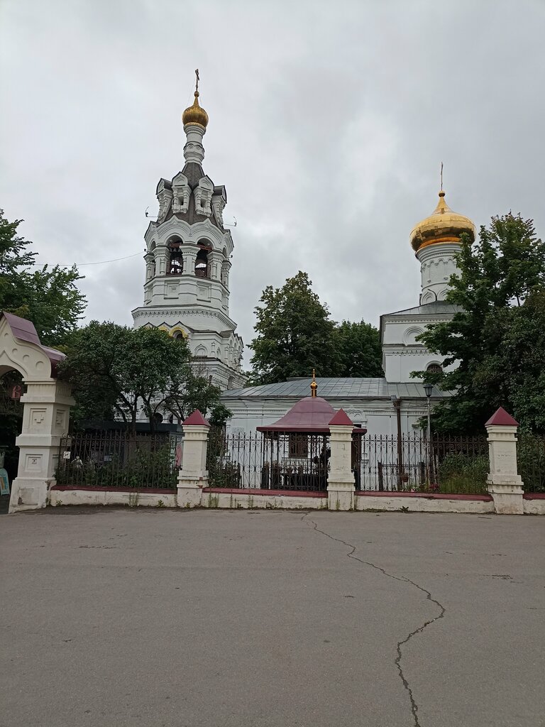 Ortodoks kiliseleri Church of the Nativity of John the Baptist, baptismal, Moskova, foto