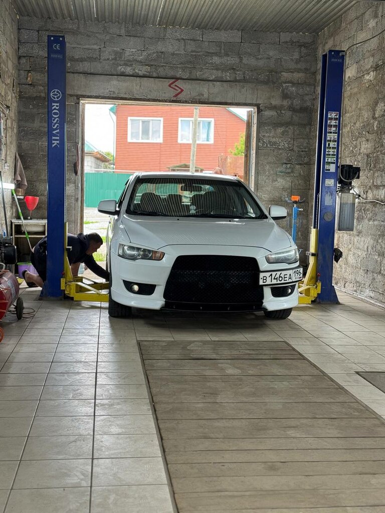 Otomobil servisi Автосервис 12 км, Verhniaya Pyşma, foto