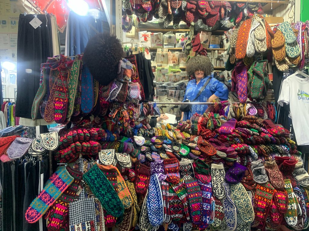Çorap ve külotlu çorap mağazaları Джурабки у Зазы, Makhachkala, foto