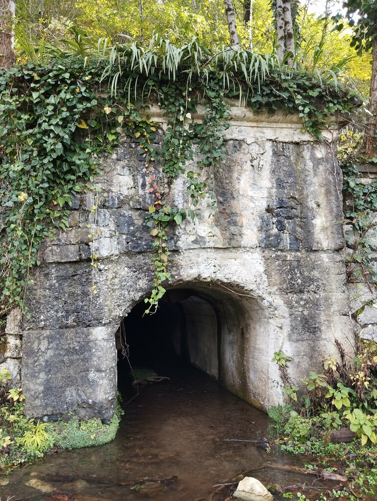 Turistik yerler Шахта № 6, Tquarchal Bölgesi, foto