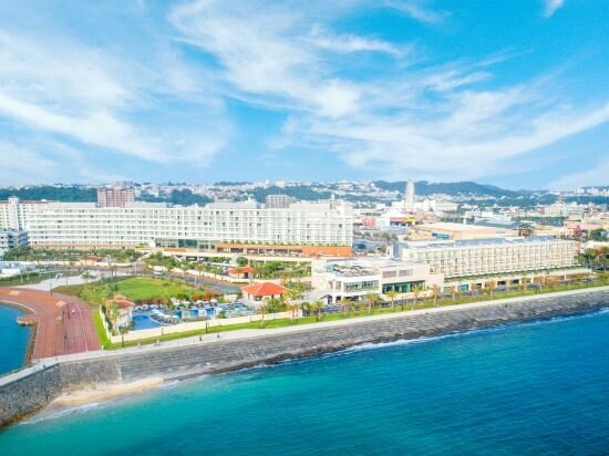 Otel DoubleTree by Hilton Okinawa Chatan Resort, , foto