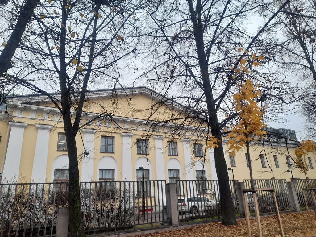 Turistik yerler Главное здание Санкт-Петербургских градских богаделен, Saint‑Petersburg, foto