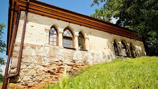 Turistik yerler Флигель усадьбы Свенторжецких, Minskaya oblastı, foto