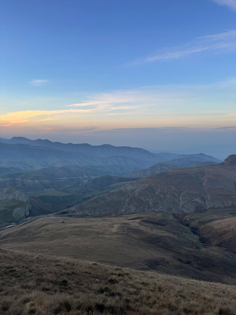 Dağ zirvesi Балатаббаш, Dağıstan, foto