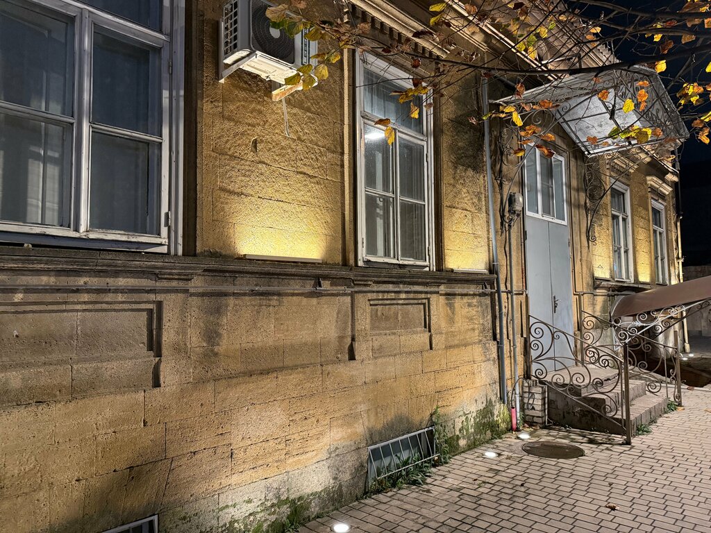 Koruma altına alınmış yapı The Panuntsevs' Apartment building, Derbent, foto