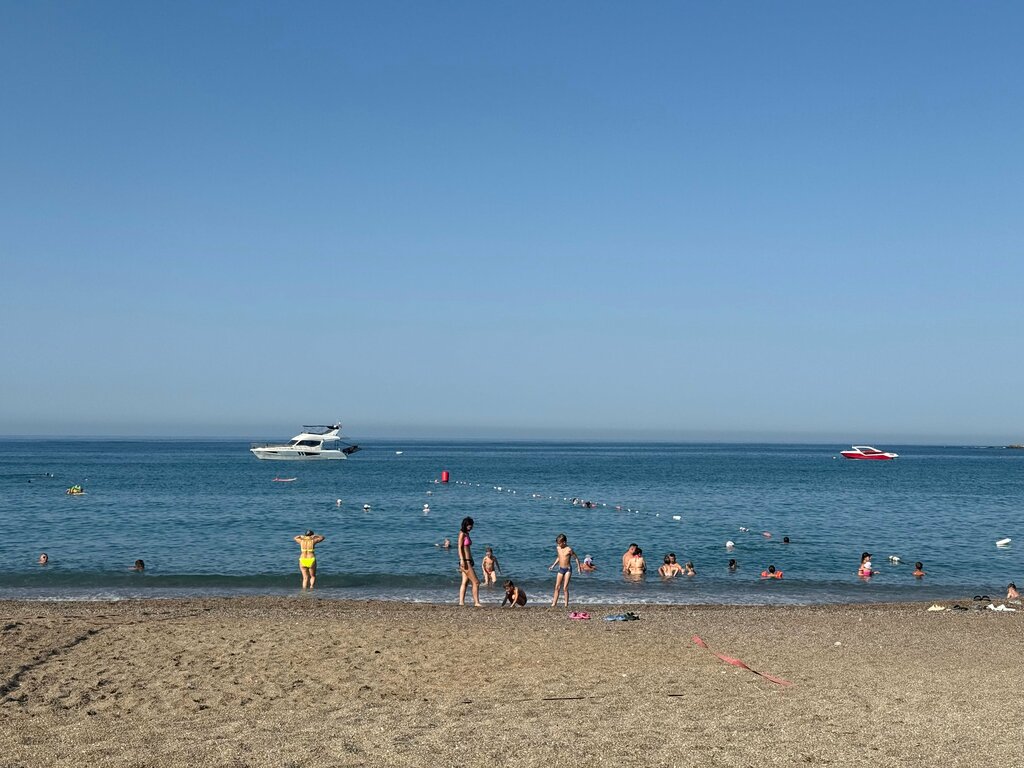Plaj Пляж отеля Sui̇ Resort Oz, Alanya, foto