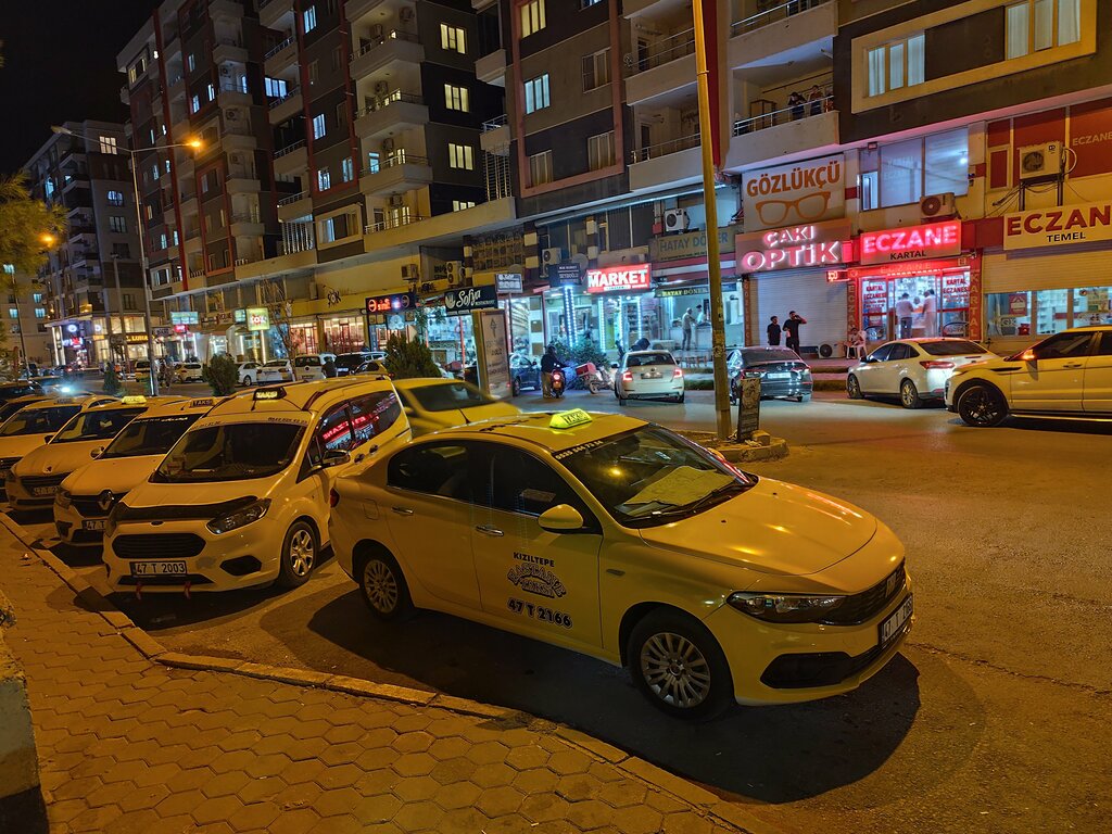 Taksi çağırma Toki taksi 05445751674, Kızıltepe, foto