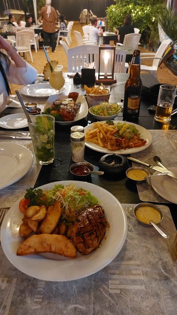 Restoran Black & White, , foto