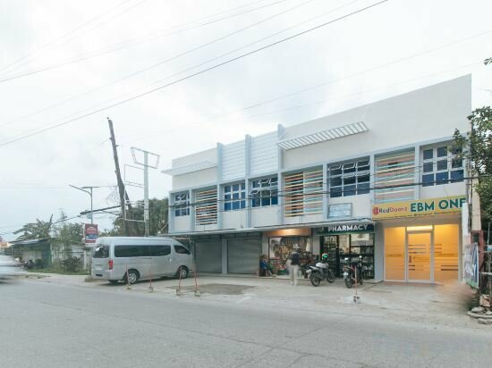 Otel RedDoorz @ Ebm One Building, Iloilo, foto