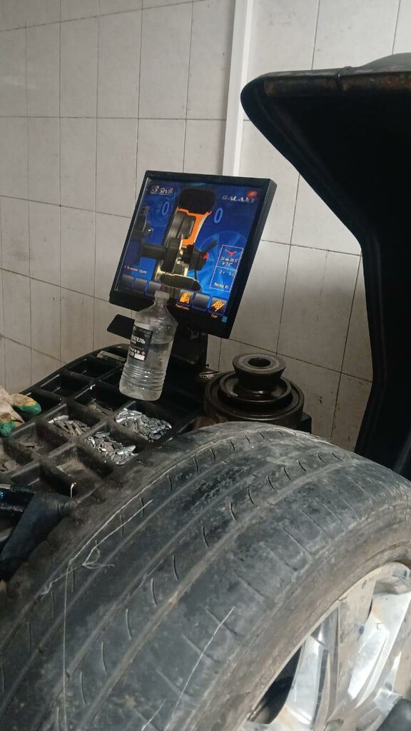 Oto lastik tamiri 5 Болтов, İvanteyevka, foto