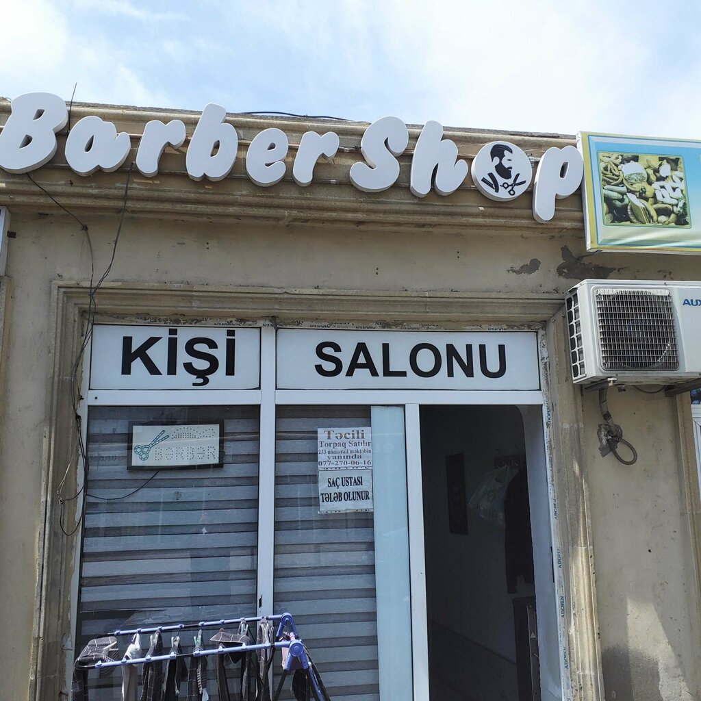 Berberler Kral Barbershop, Bakü, foto