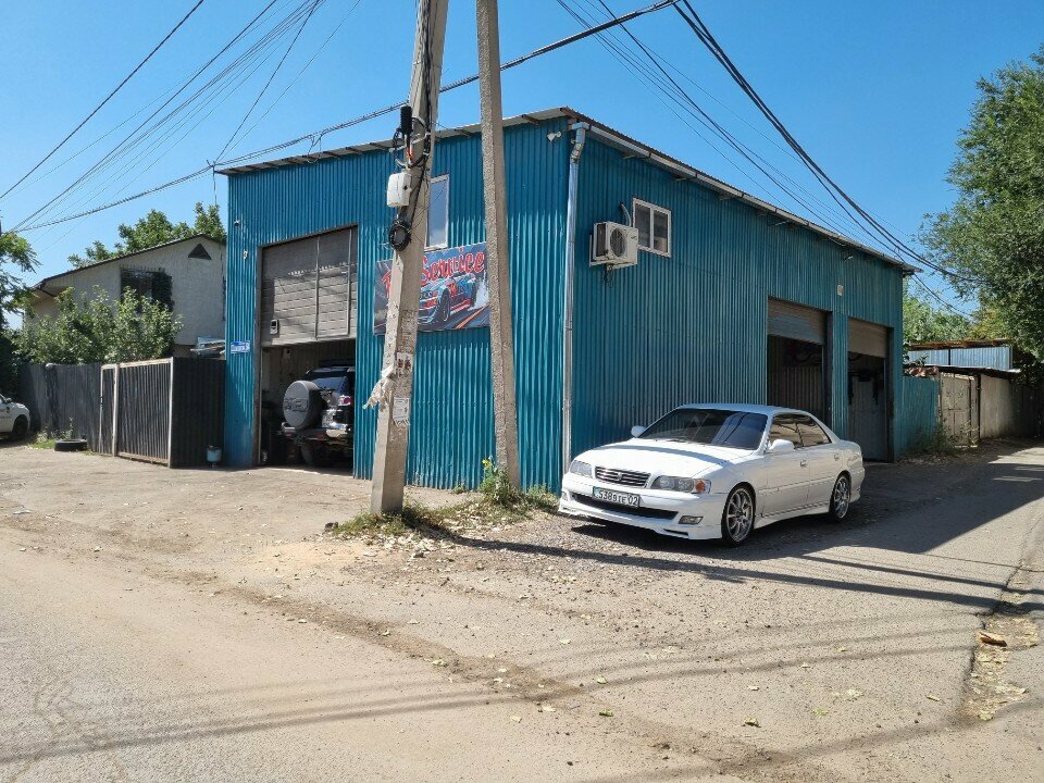 Otomobil servisi BMService, Almatı, foto