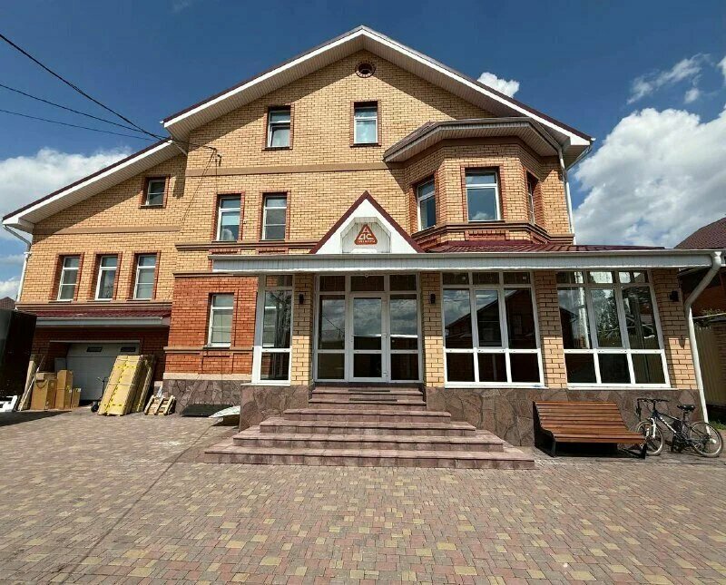 Elektroteknik ürün ve ekipman firmaları Ueg, Yekaterinburg, foto