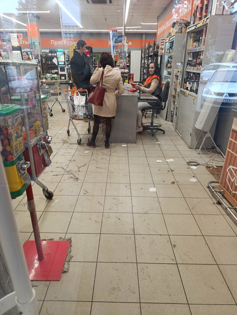 Süpermarket Dixy, Tula, foto