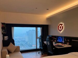 Exbox E-Sports Hotel (Room 1317, 13th Floor, Unit B, Fengling Qilinbao, No. 11 Guiya Road), otel  Nanning'den