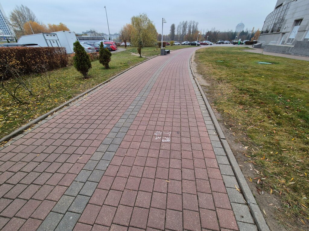 Turistik yerler Кот Библик, Minsk, foto