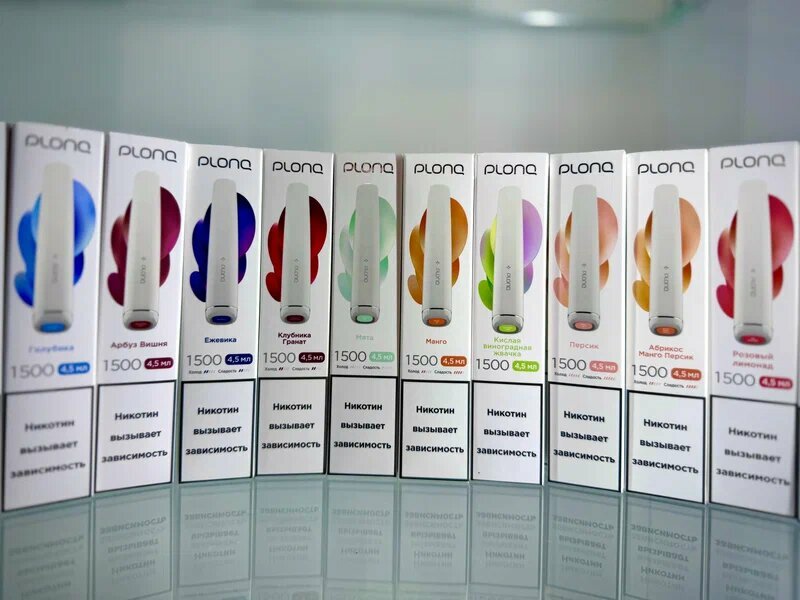 Tütün, sigara mağazaları King Tabak, Saint‑Petersburg, foto