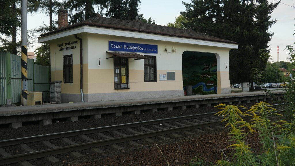 Tren istasyonu České Budějovice jižní zastávka, Ceske Budejovice, foto