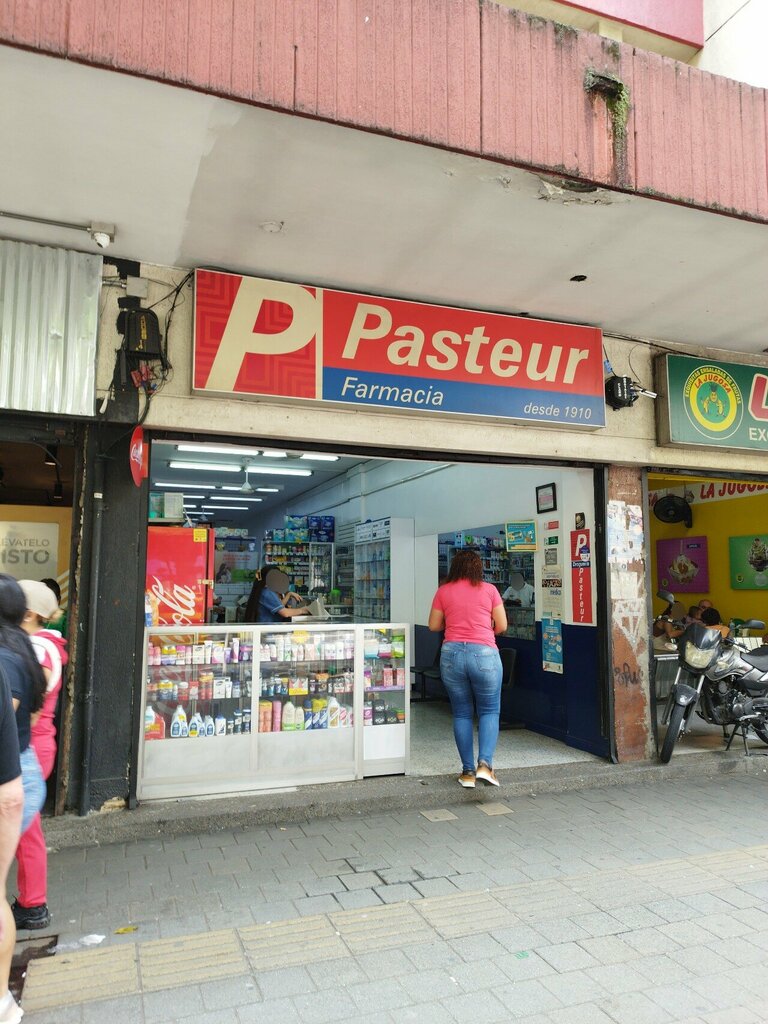 Mini-market Vía Baloto Farmacia Pasteur El Paso Medellin, Medellin, foto