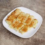 Sariyer Börekçisi (İstanbul, Arnavutköy, Mustafa Kemal Paşa Mah., Yazma Sok., 2), restoran  Arnavutköy'den